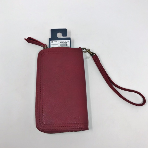 Universal Thread | Bags | Womens Red Universal Thread Tech Wristlet ...